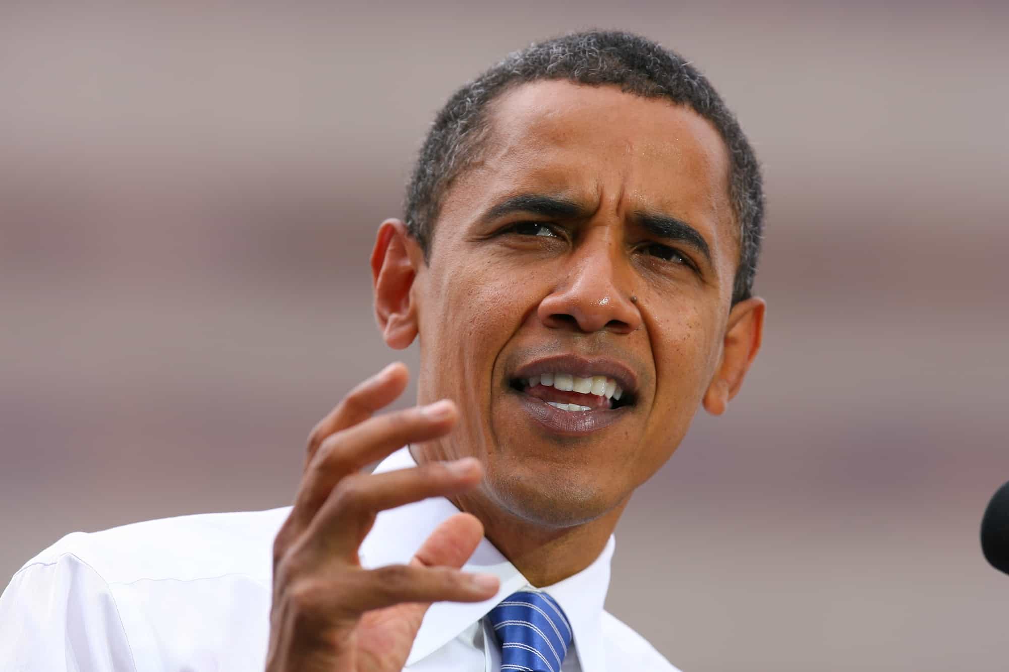 Does Barack Obama Smoke?
